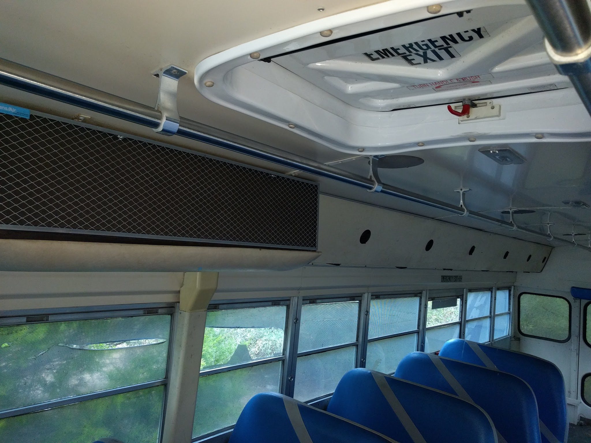 We bought a new bus! | WanderLounge